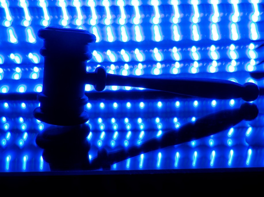 【數位公民雙週報】出售使用者數位足跡與智慧裝置記錄！科技公司成國家監控最大功臣 – OCF Lab 開放實驗室